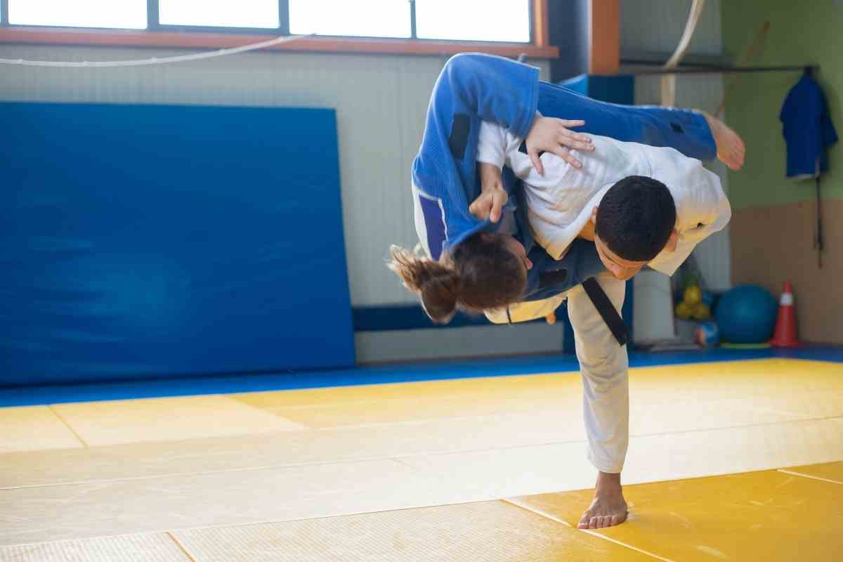 How to do Hane Goshi (跳 ね 腰) – YouGoJapan