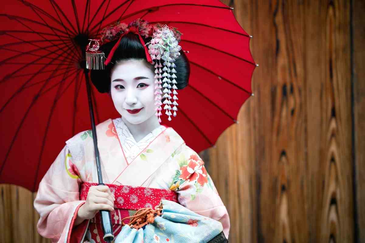 Maiko Vs Geisha Compared: What Are the Differences? – YouGoJapan