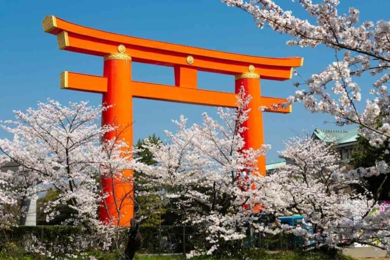 How to Build a Japanese Torii Gate in Garden – YouGoJapan