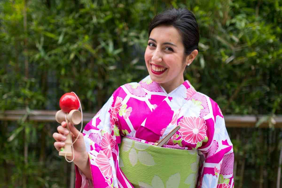 15 Benefits of Playing Kendama – YouGoJapan