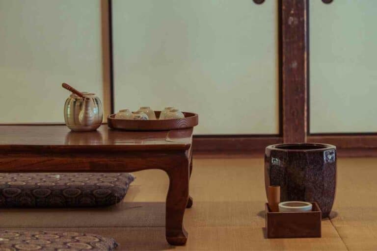 Japanese Tables – Complete Guide (Types, History, Styles) – YouGoJapan