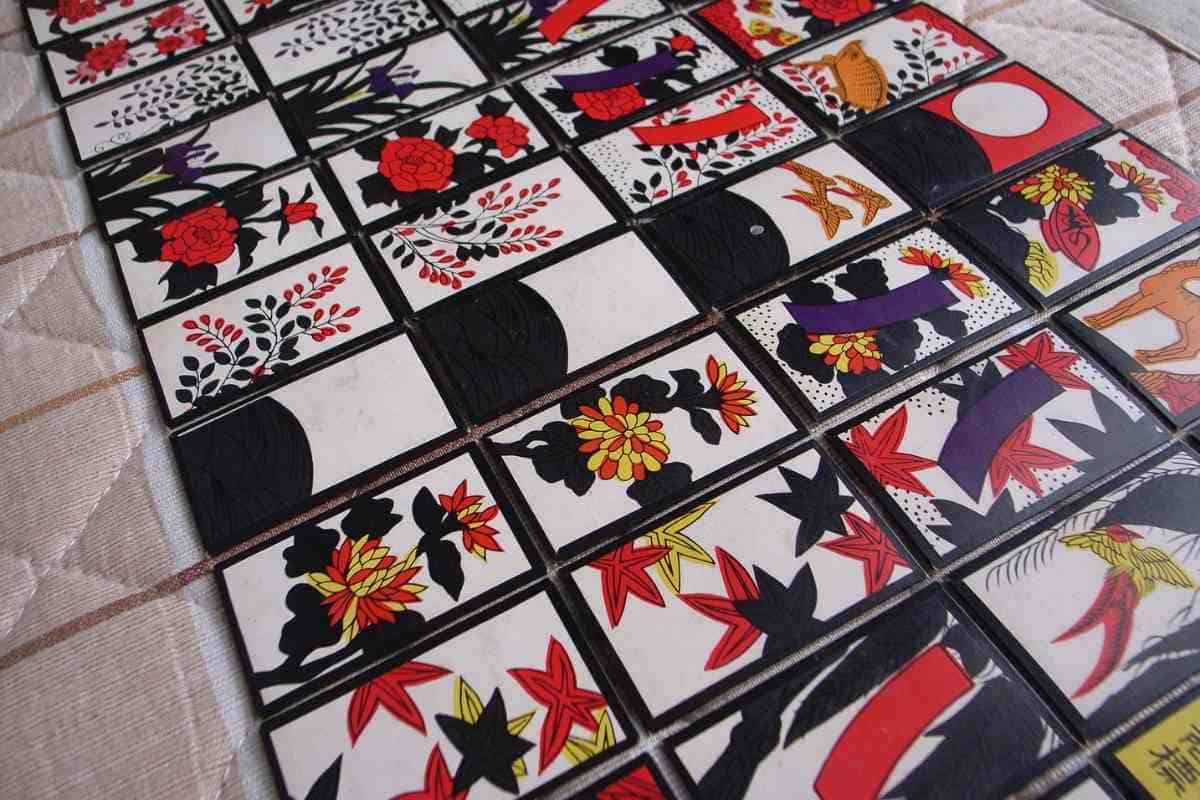 How to Play Hanafuda (花 札) – YouGoJapan