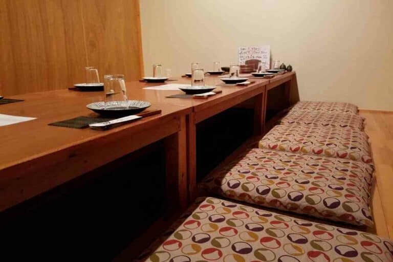 Japanese Zabuton – 11 Things You Need to Know Before Purchasing ...