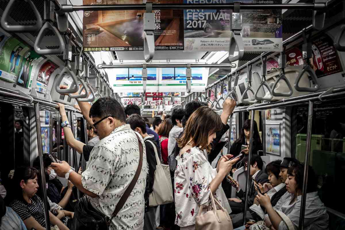 Is Train Groping In Japan a Real Problem (Chikan Explained) – YouGoJapan