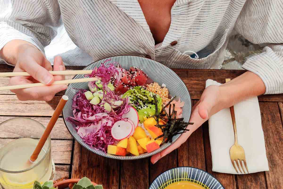 Can You Eat Food Inside a Capsule Hotel? – YouGoJapan