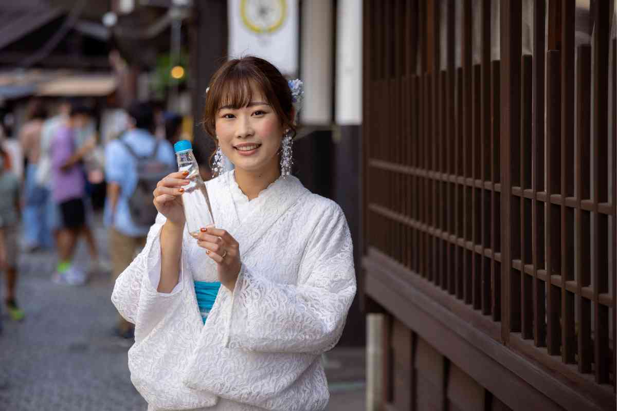 Why Is Ramune Soda So Popular in Japan (We Have the Answer) – YouGoJapan