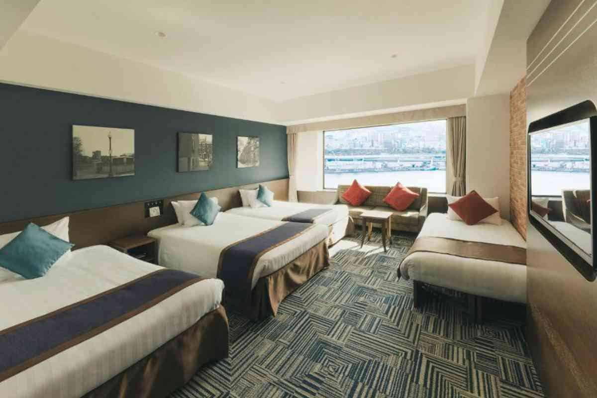 Is Staying at a Universal Studios Japan Official Hotel Worth It ...