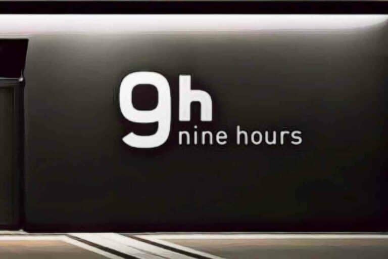 The Wonderfully Unique Nine Hours Hotel Narita Airport – YouGoJapan